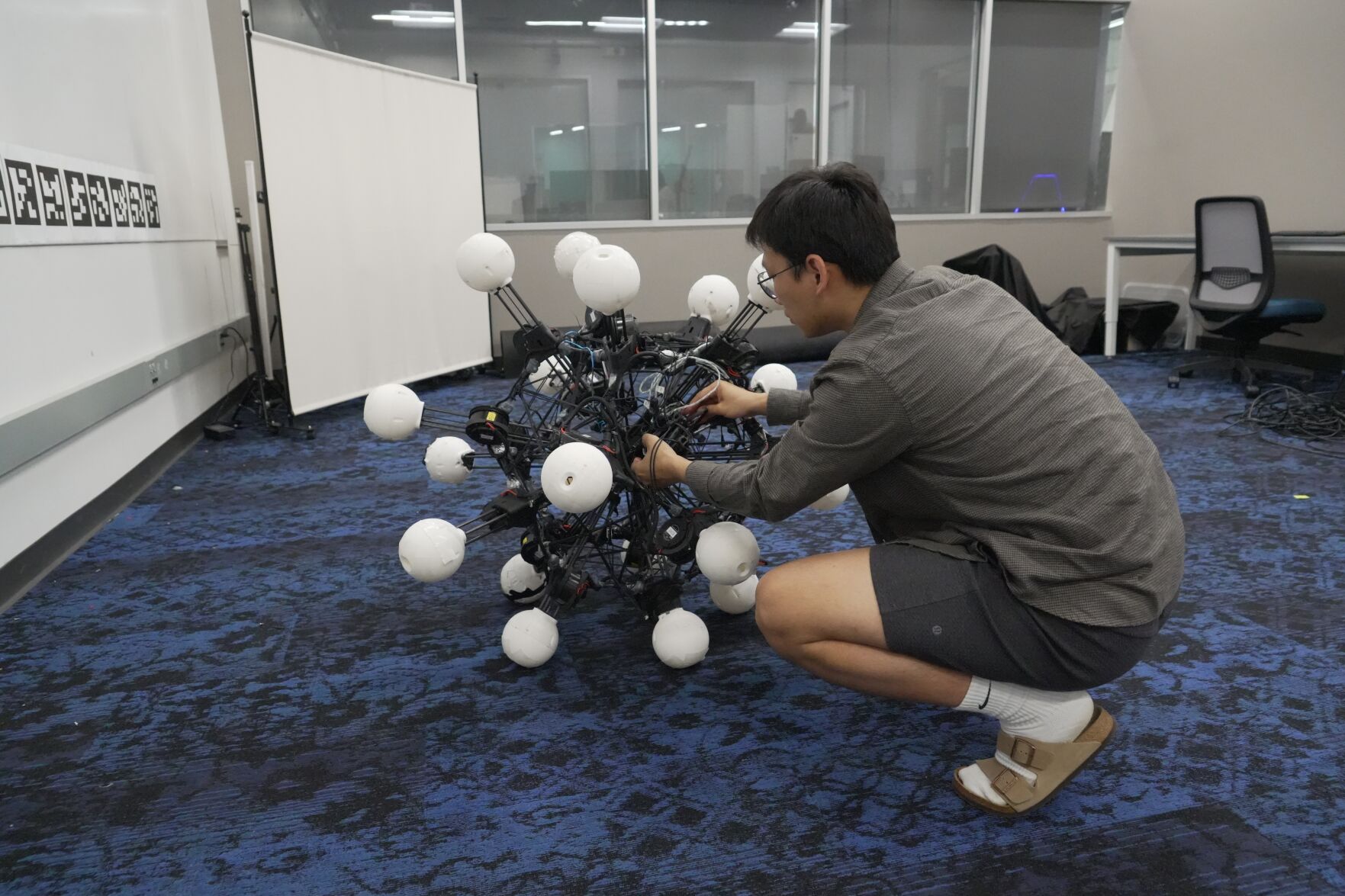 US Spherical Robot | Ap | rutlandherald.com