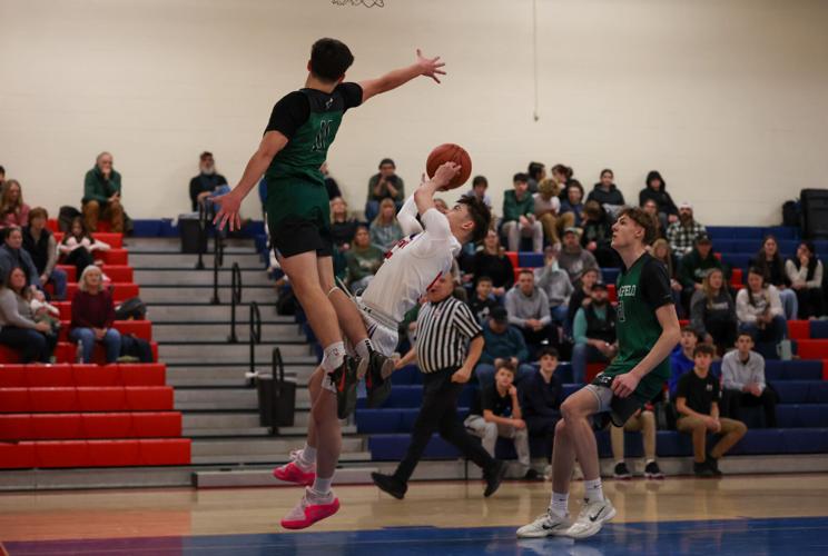 Springfield cruises to win over Mill River | Local | rutlandherald.com