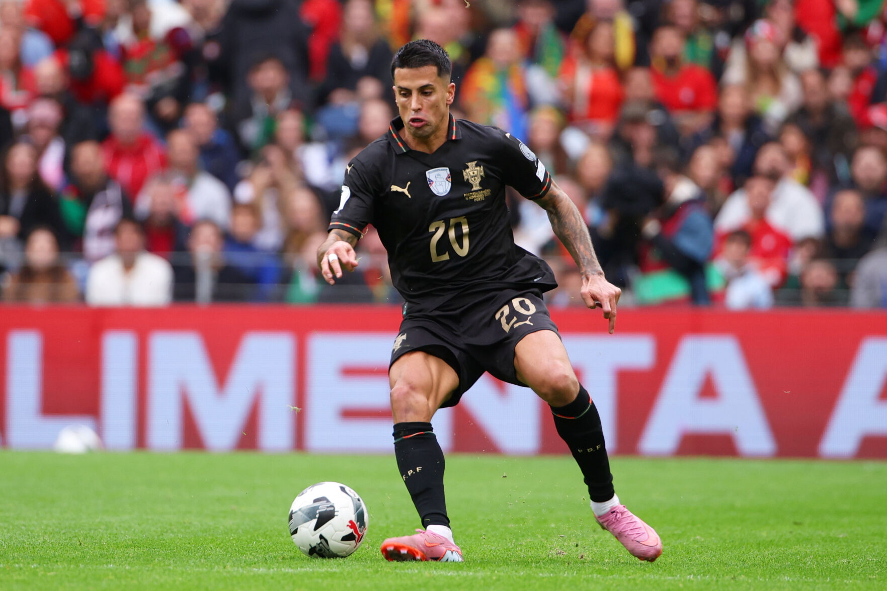 Portugal defender João Cancelo returns to Barcelona on loan from Al ...