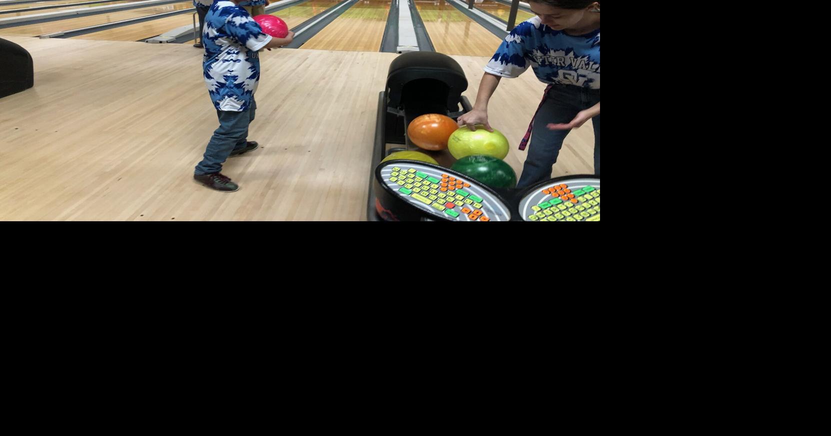 Unified bowling at Rutland Bowlerama | Local | rutlandherald.com