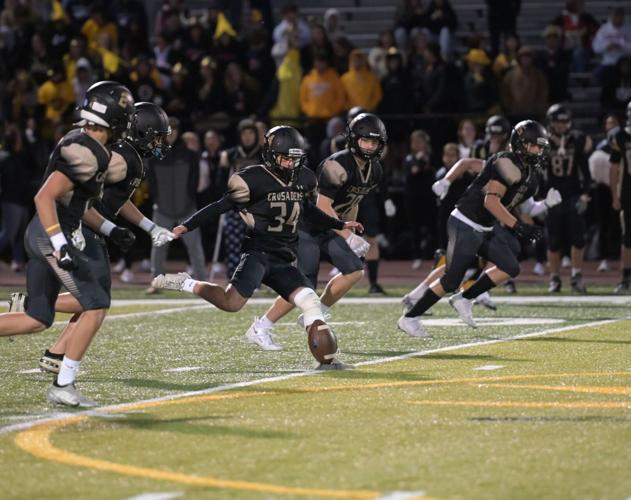 Fenwick football blanks Swampscott in Division 5 state semifinal ...