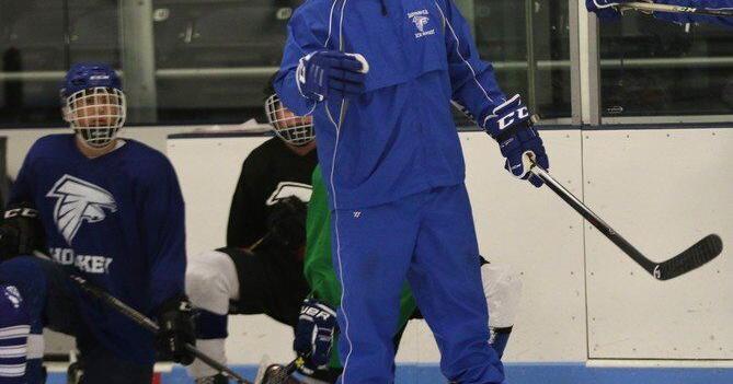 The Blue Line Report: It's not too late to right a coaching wrong in ...