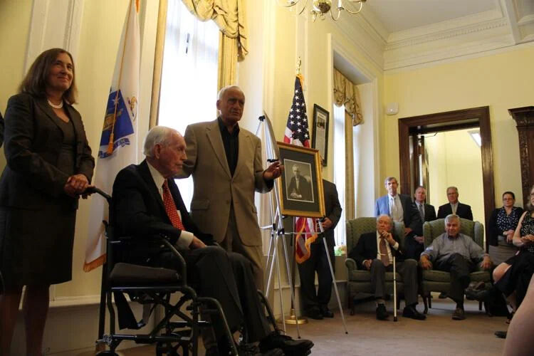 Former LG, AG Frank Bellotti dies at 101 | News | salemnews.com