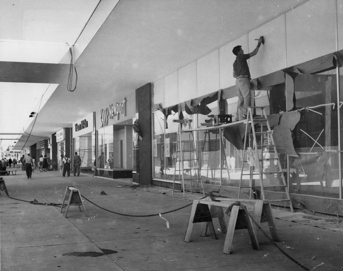 PHOTO SLIDESHOW: Northshore Mall Anniversary | | salemnews.com