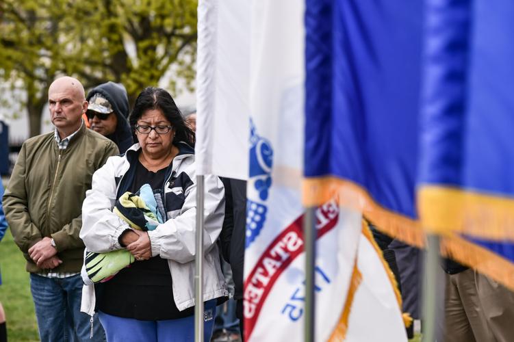 First Muster honors troops, restored Washington Arch | News | salemnews.com