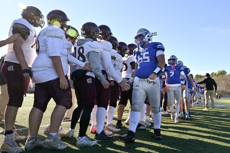 Gloucester ends seven-year Turkey Day hex by toppling Danvers | Sports ...