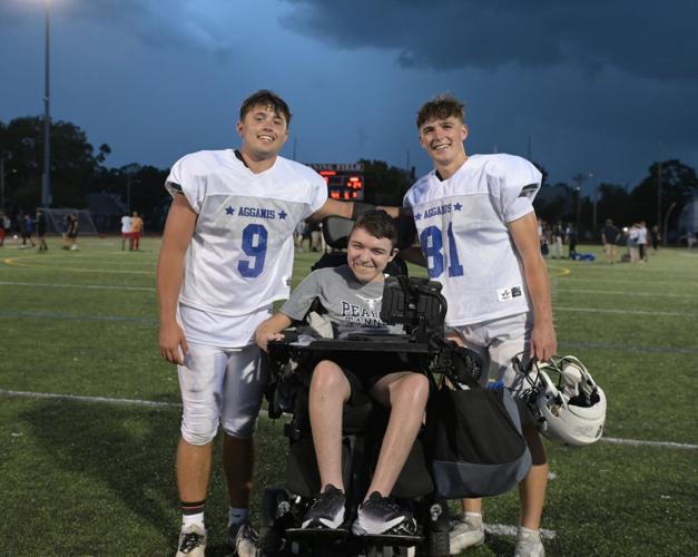 On Football: Peabody's Curry connection strikes gold in Agganis game ...