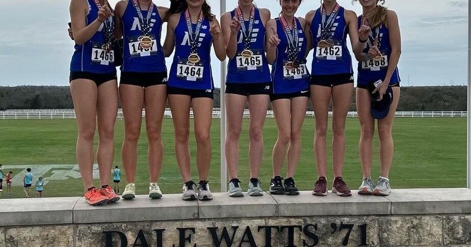 Locals help New England Elite high school girls win national cross ...