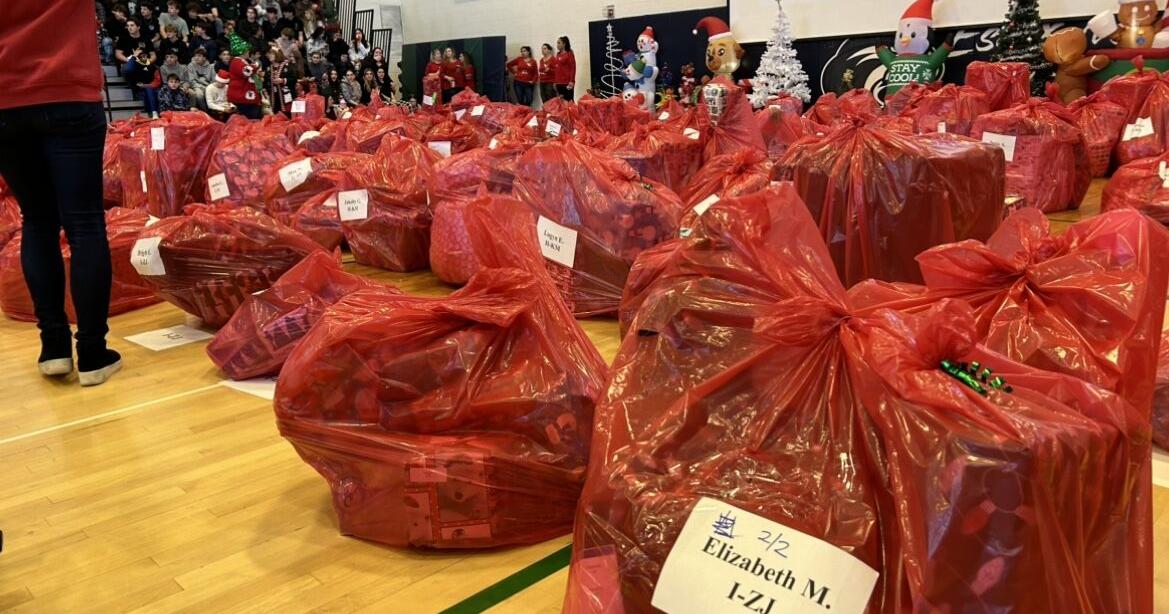 Essex Tech donates gifts to 200 children for Hawk Holiday Hope | News ...