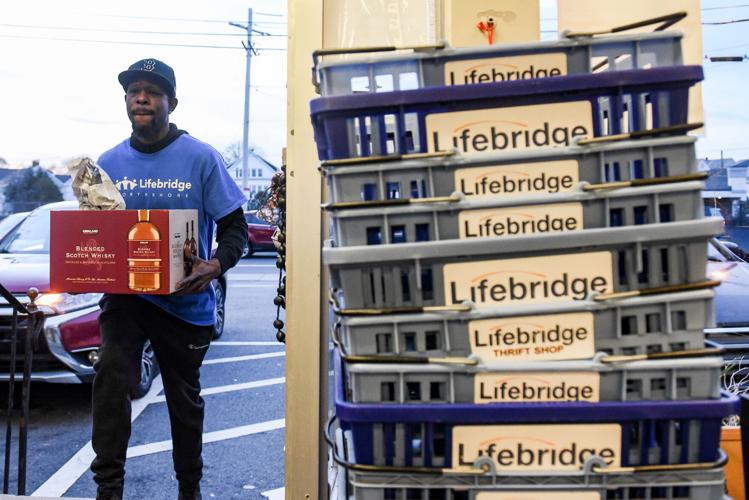 Thrift stores seeing boom | News | salemnews.com