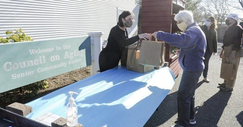 'Cook's Night Off': Program offers free meal, familiar faces, for ...