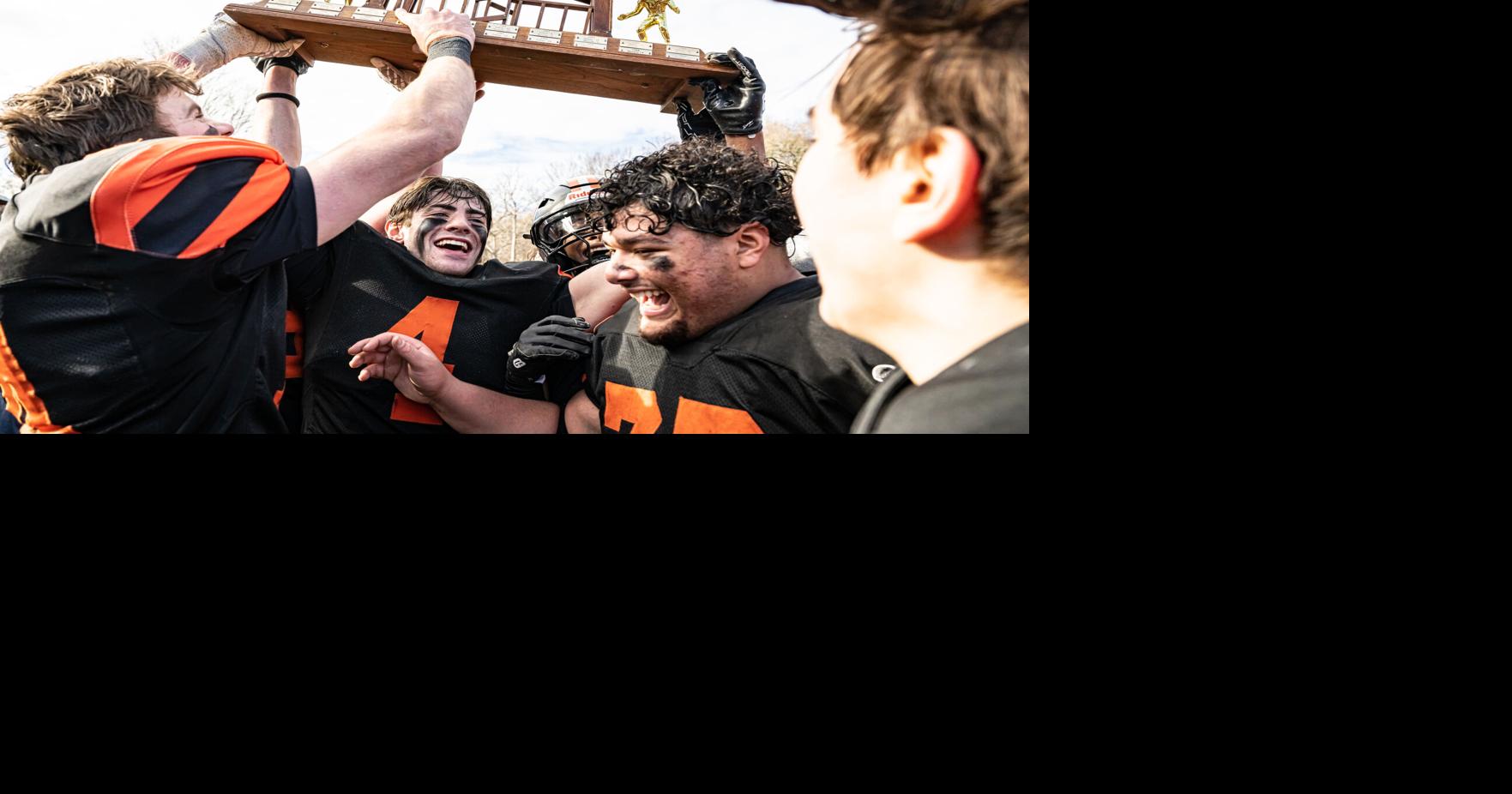 Beverly football takes down Salem in 127th playing of 'The Game' to ...