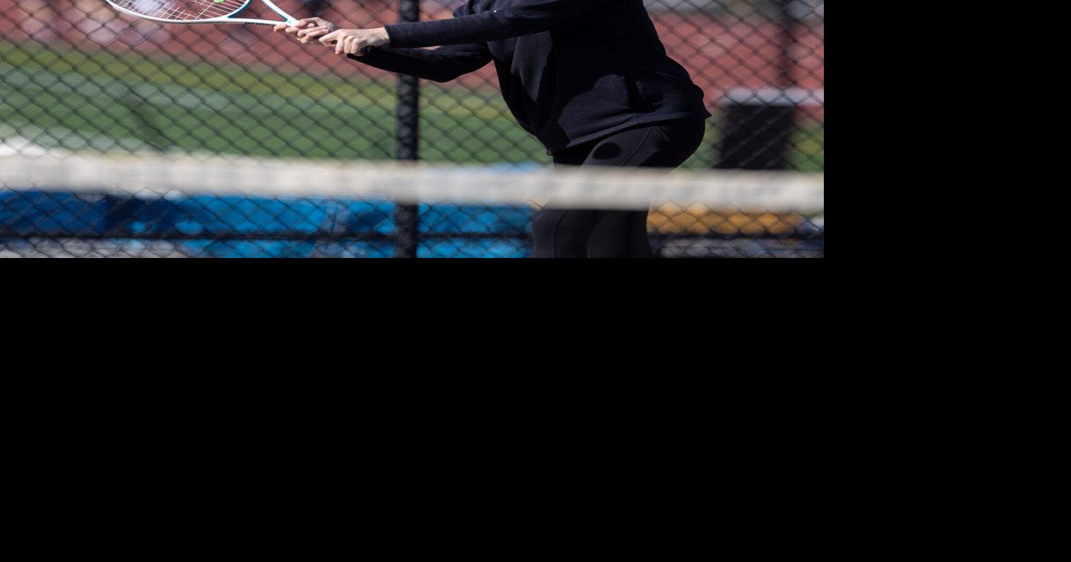 Fenwick girls tennis rolls to season opening win | Sports | salemnews.com
