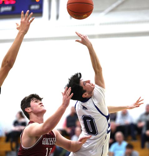Swampscott boys hoop survives Gloucester comeback bid | Sports ...