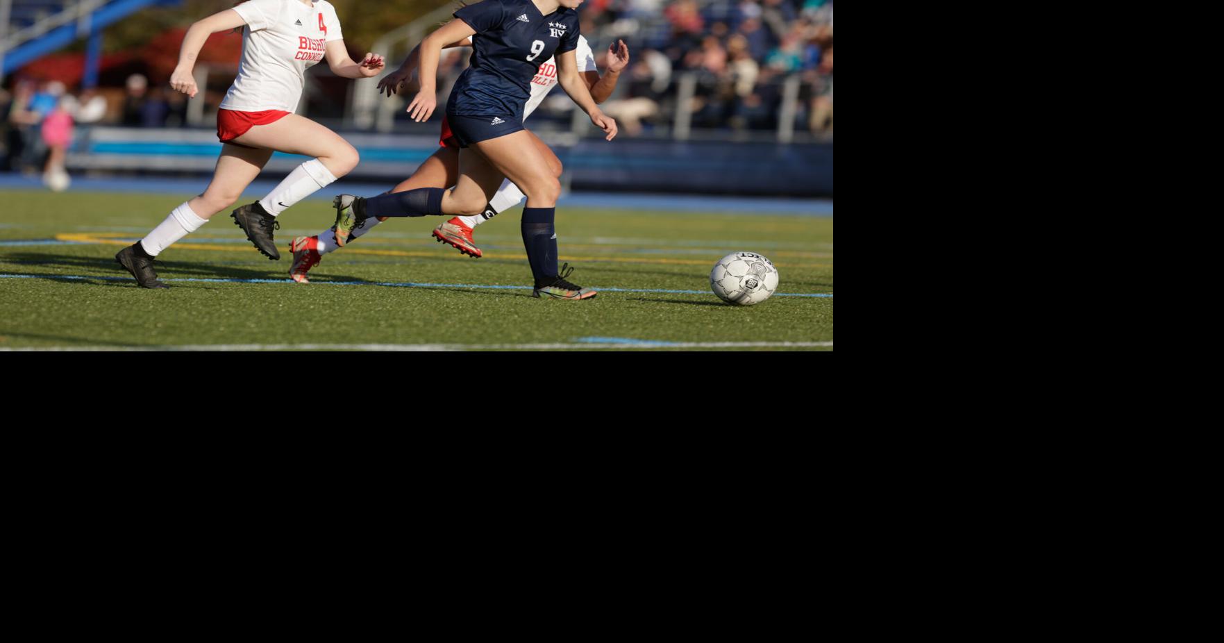 Hamilton-Wenham earns high scoring playoff win | Sports | salemnews.com