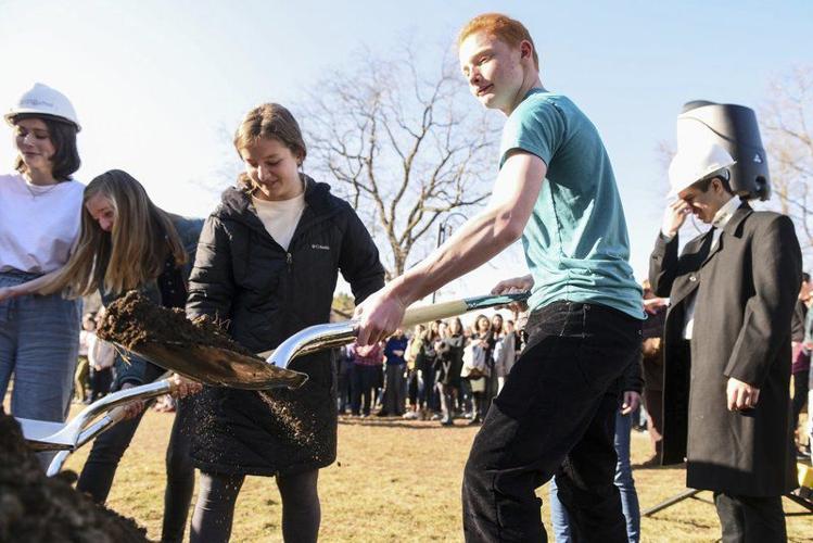 Waring School breaks ground on 'passive house' | Local News | salemnews.com