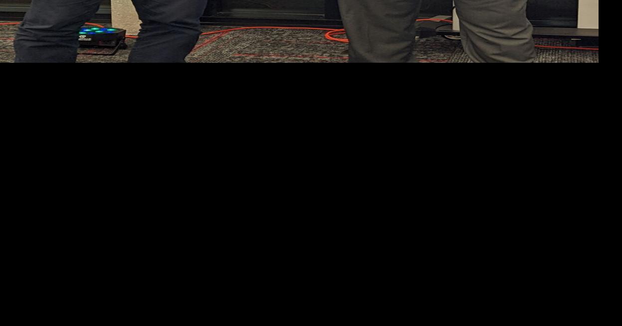 SHS CTE hands scissors over to Chamber | | salemnews.com