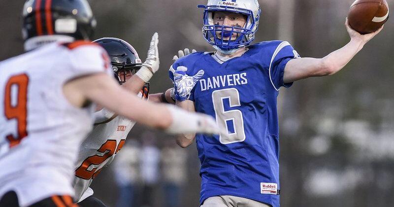 2021 Football Preview: Danvers ready to wing it in new offensive set ...
