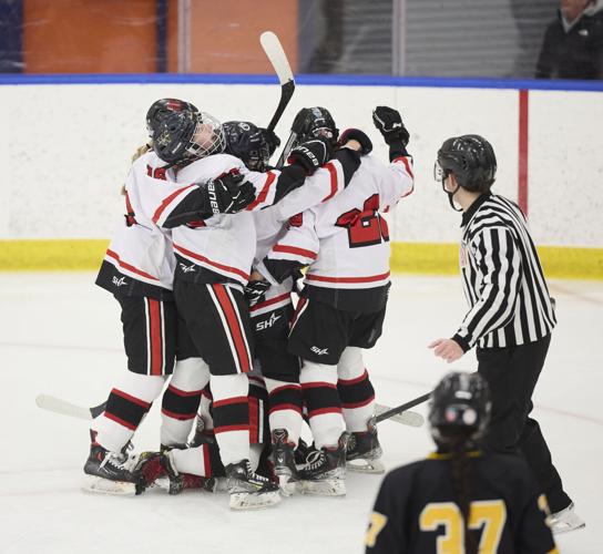 Marbelehead, Bishop Fenwick skate to stalemate | Sports | salemnews.com