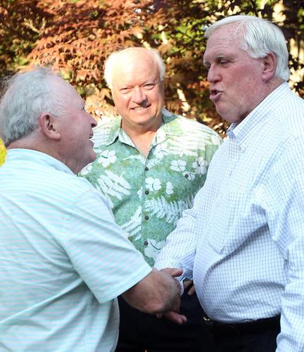 Former Beverly Mayor Bill Scanlon lauded at clock-dedication ceremony ...