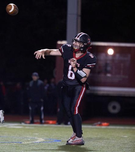 Late Salem surge not enough to topple Winthrop | Sports | salemnews.com