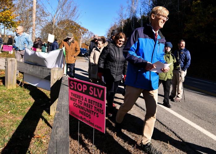 State, Manchester officials tour Shingle Hill Place where 136 condos ...