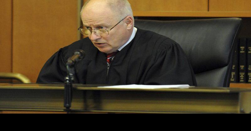 Judge Howard Whitehead of North Shore retires from 'where the action is ...