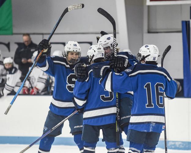 Swampscott powers its way past H-W thanks to four man-up tallies ...