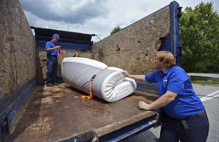 A HERO'S WELCOME | North Of Boston | salemnews.com