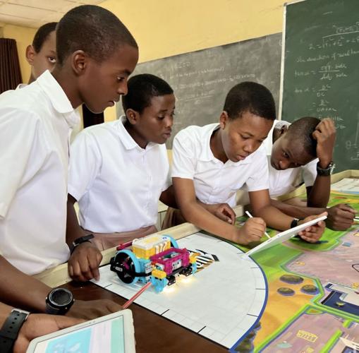 Waring School's champion robotics team expands outreach efforts in ...