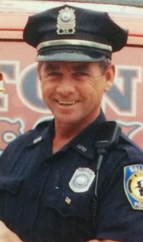 Salem officer on lunch break nabs alleged bank robber | Local News ...