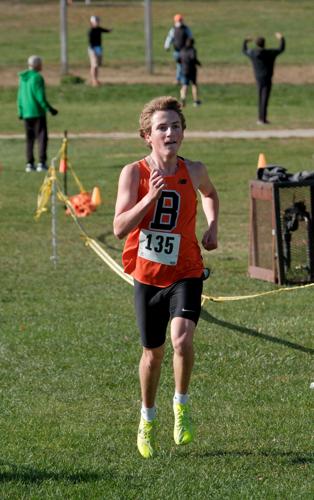 Hamilton-Wenham's Rich, Marblehead's O'Connell top locals at Meet of ...