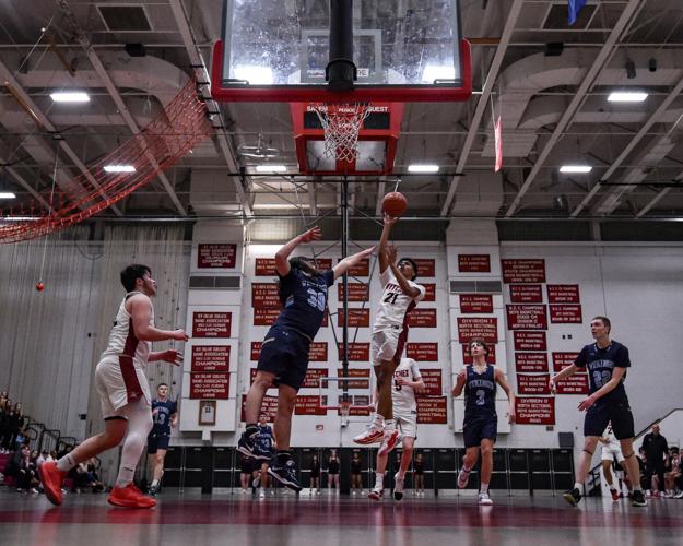 Maxson goes off for 33 points as Salem boys hoop captures playoff ...