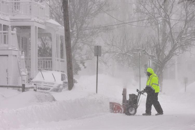 Blizzard extends school vacation, knocks out power for many | Local ...