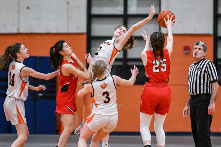 SLIDESHOW: The Beverly Panthers fall to the Reading Red Knights, 61-22 ...