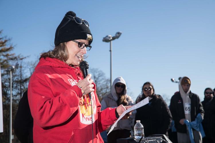 Lynch family bids 'bittersweet' farewell to 5K honoring their father ...