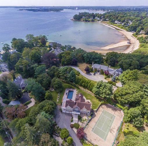 Beverly Cove stunner sure to take your breath away | Homes | salemnews.com