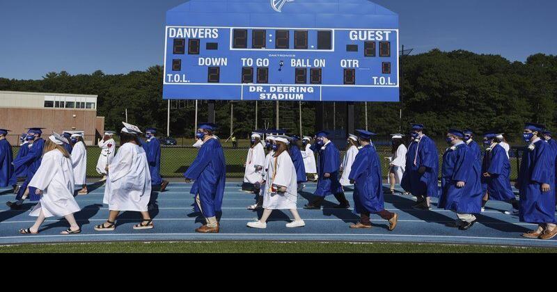 SLIDESHOW: Danvers High School Class of 2020 graduation | | salemnews.com