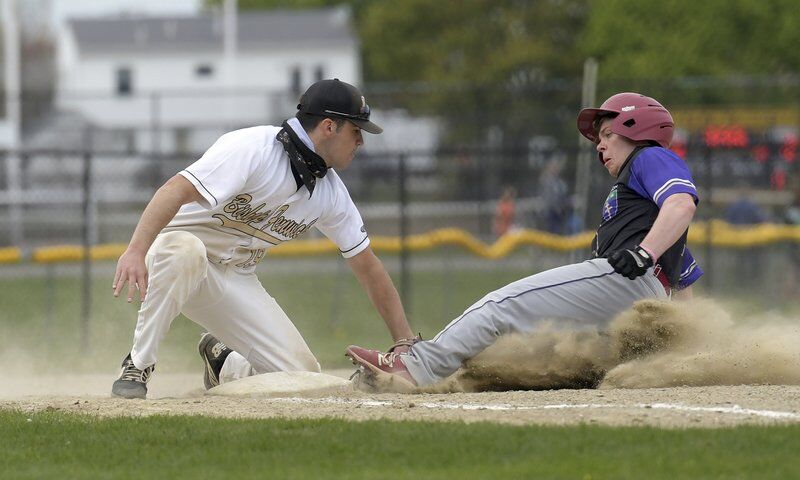 Weekend area roundup: Fenwick baseball nabs big win | Sports ...