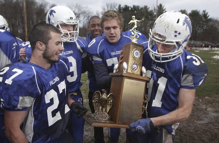 SLIDESHOW: Thanksgiving football 2014: Danvers vs. Gloucester | Gallery ...