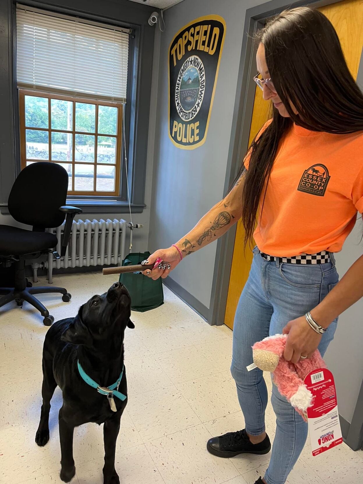 Topsfield welcomes comfort dog Aster | News | salemnews.com