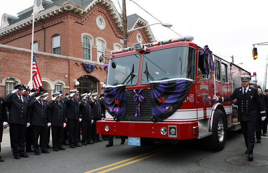 Peabody firefighter laid to rest | Local News | salemnews.com