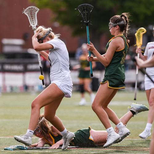 Marblehead girls lax explodes in second half, runs past Tantasqua in ...