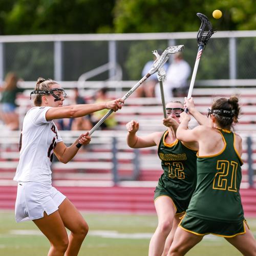 Marblehead girls lax explodes in second half, runs past Tantasqua in ...
