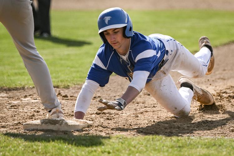 Danvers comes alive, downs Beverly for first win | Sports | salemnews.com
