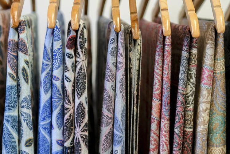 Aasma's Dream: Pakistani immigrant empowers women through business ...