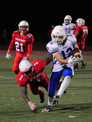 SLIDESHOW: Danvers defeats Tewksbury | Sports | salemnews.com