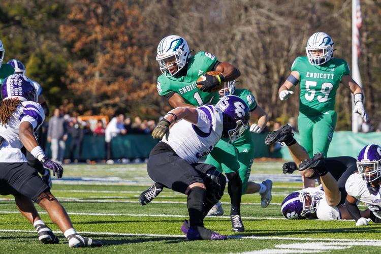 Endicott football takes down Curry, wins conference title | Sports ...