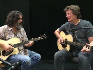 Troubadour lifestyle still fits Smither fine | Lifestyles | salemnews.com