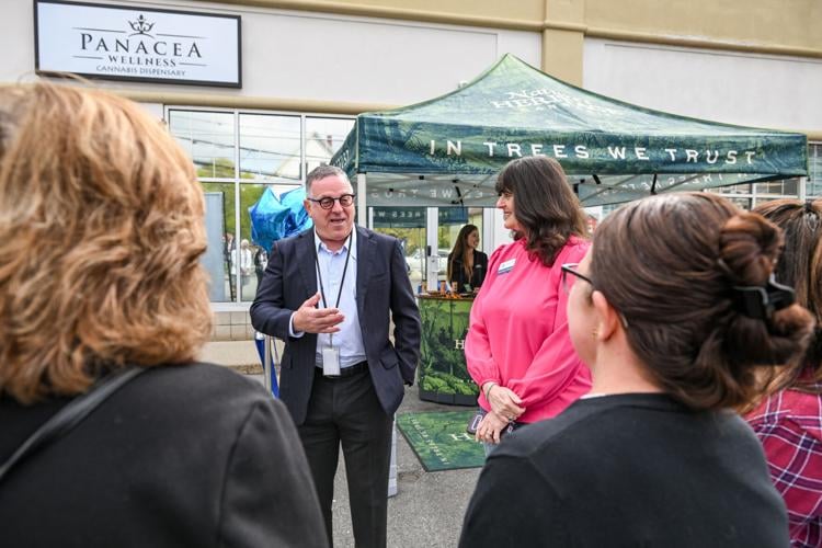 Panacea opens its doors to pot sales | News | salemnews.com